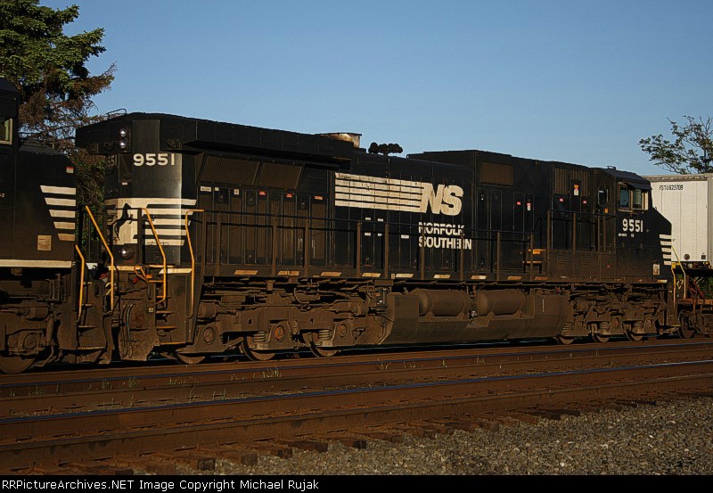 NS 9551